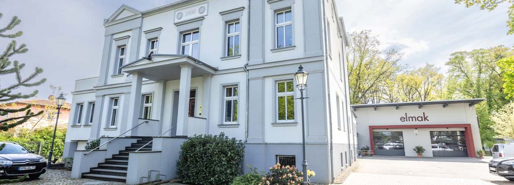 Firmenjubiläum - 33 Jahre elmak - elmak GmbH Peitz